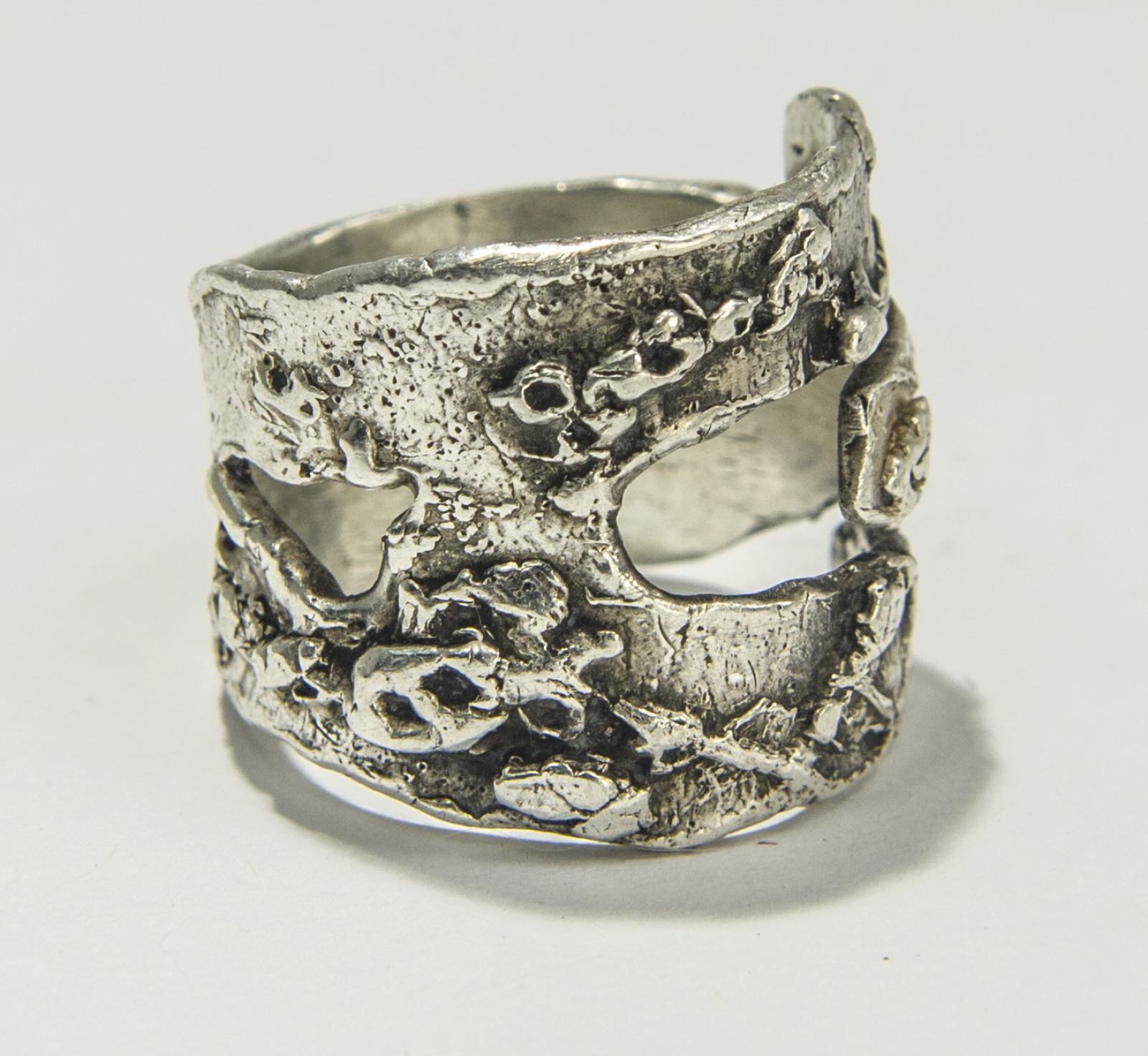 Abyss unisex organic textured sterling silver ring | Jomama