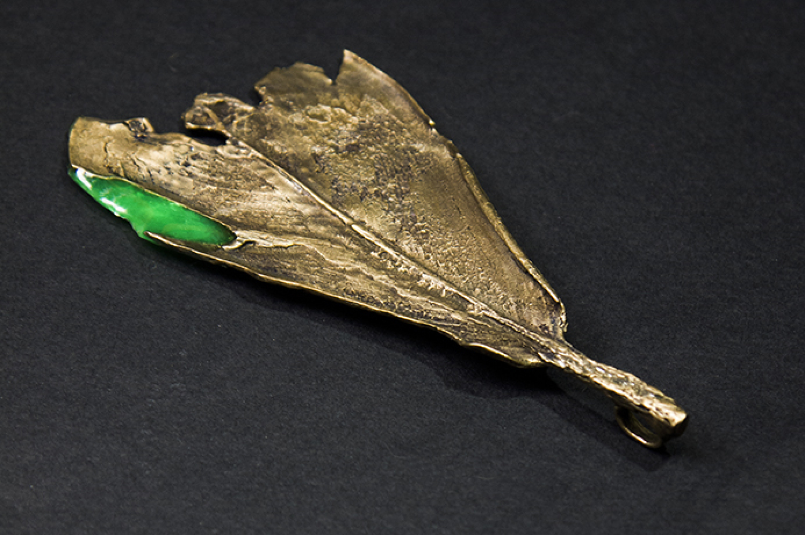 Cast bronze leaf pendant with resin inlay | Jomama